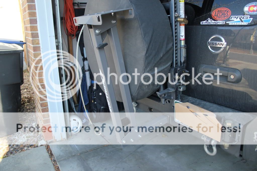 Hitch Bike Carrier with Rear Tire Carrier | Second Generation Nissan ...